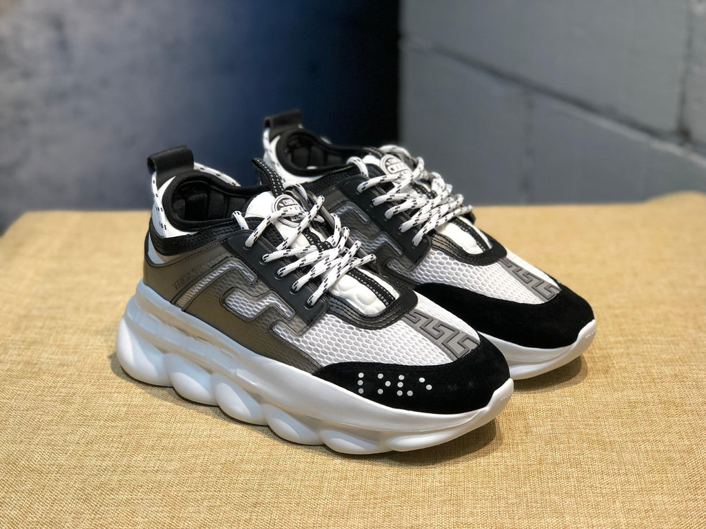 VERSACE CHAIN REACTION *WHITE/BLACK* – BLVCX